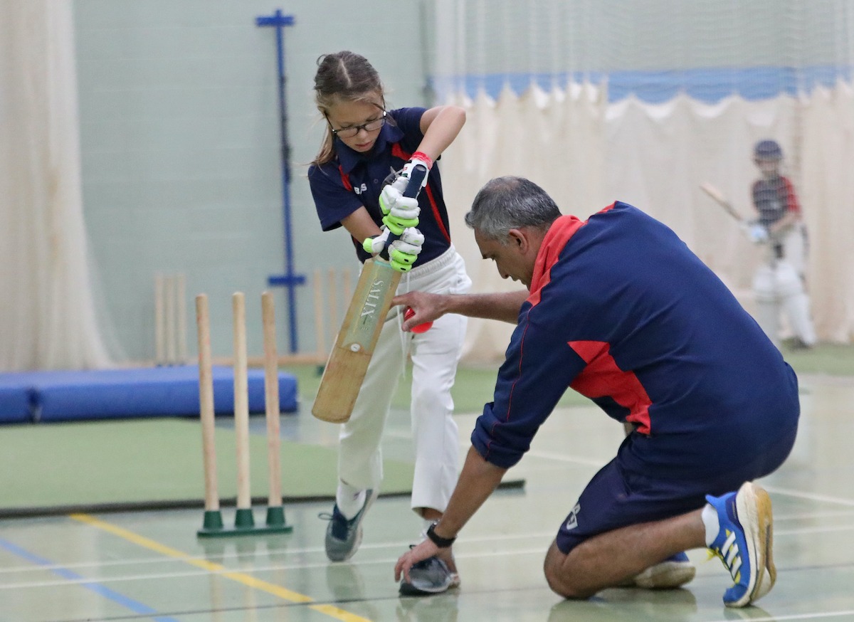 Winter Cricket Academy Year Group U11-14 (Evening) – Aj Coaching